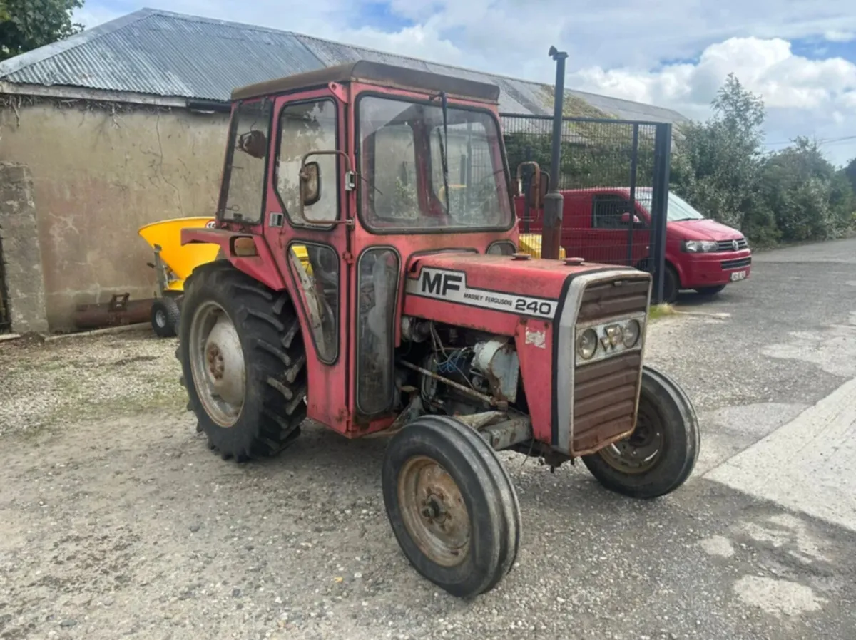 Massey Ferguson 240 for sale in Co. Donegal for €9,500 on DoneDeal