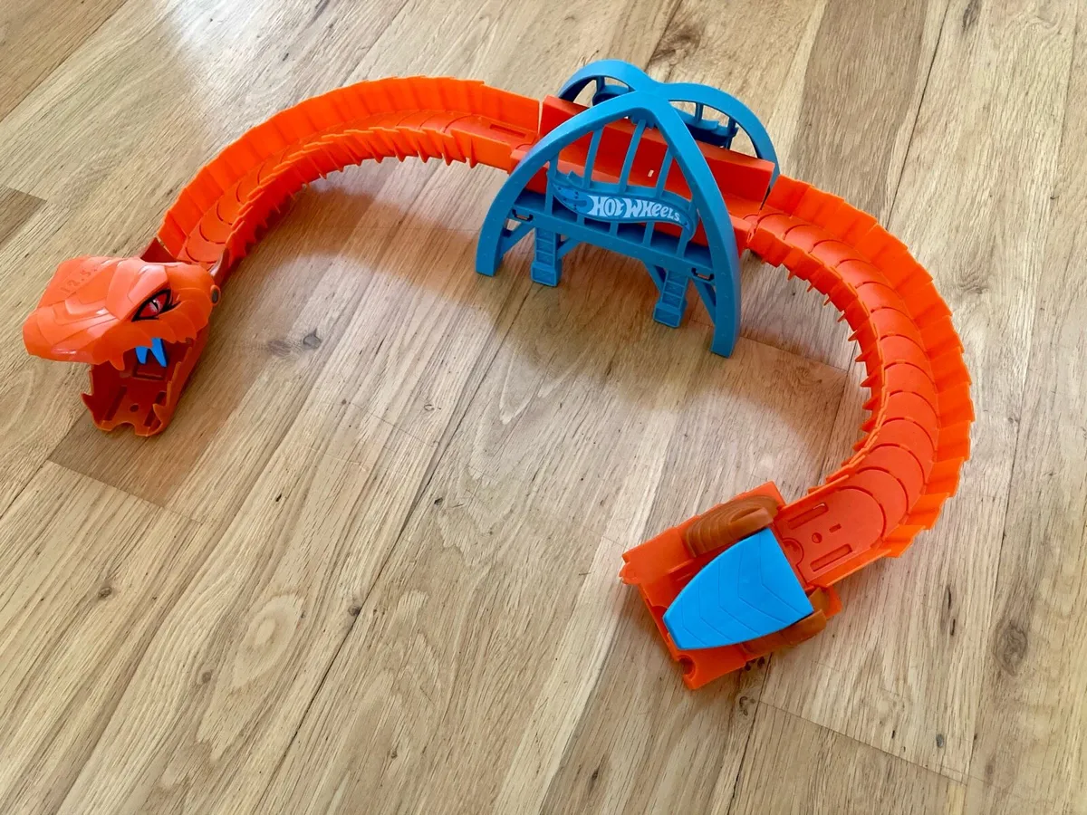 Hot Wheels snake for sale in Co. Dublin for €20 on DoneDeal
