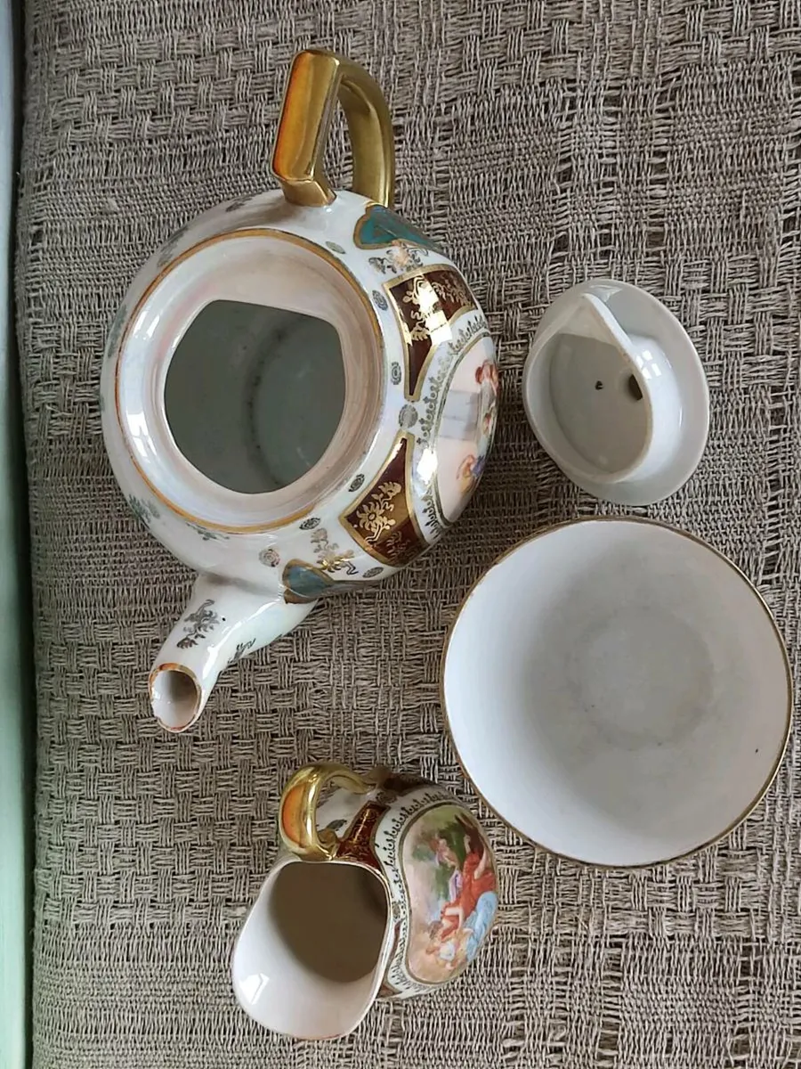 Vintage Royal Vienna milk jug, sugar bowl, tea pot for sale in Co ...