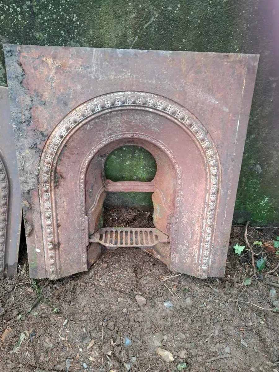 Fire surround for sale in Co. Cavan for €40 on DoneDeal