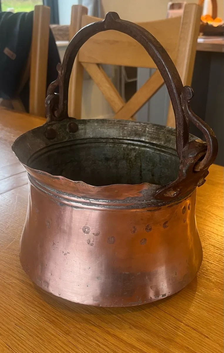 Antique French Copper Pot for sale in Co. Cork for €95 on DoneDeal