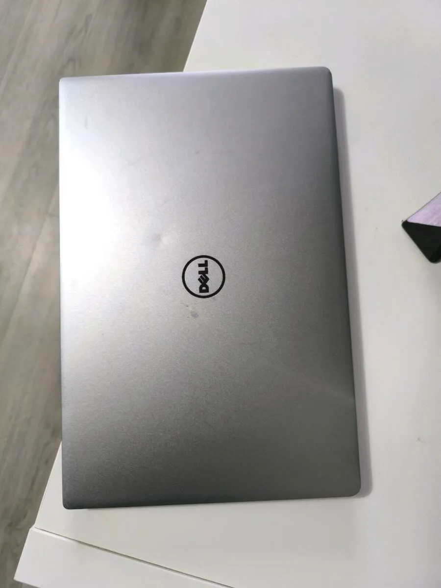 Dell XPS 13 9360 i7 win 111 for sale in Co. Offaly for €180 on DoneDeal