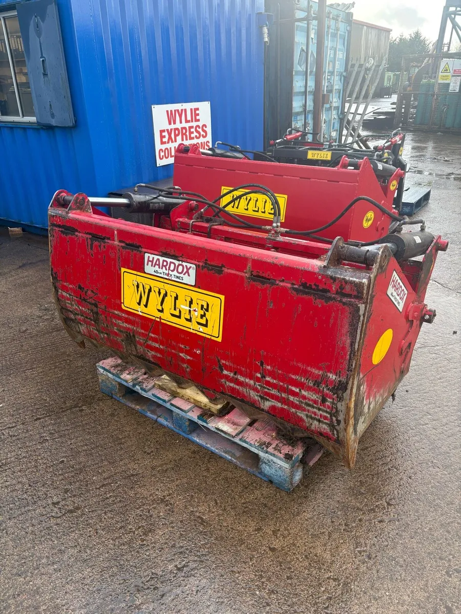Shear grab sheer grab silage wylie hardox for sale in Co. Tyrone for £ ...