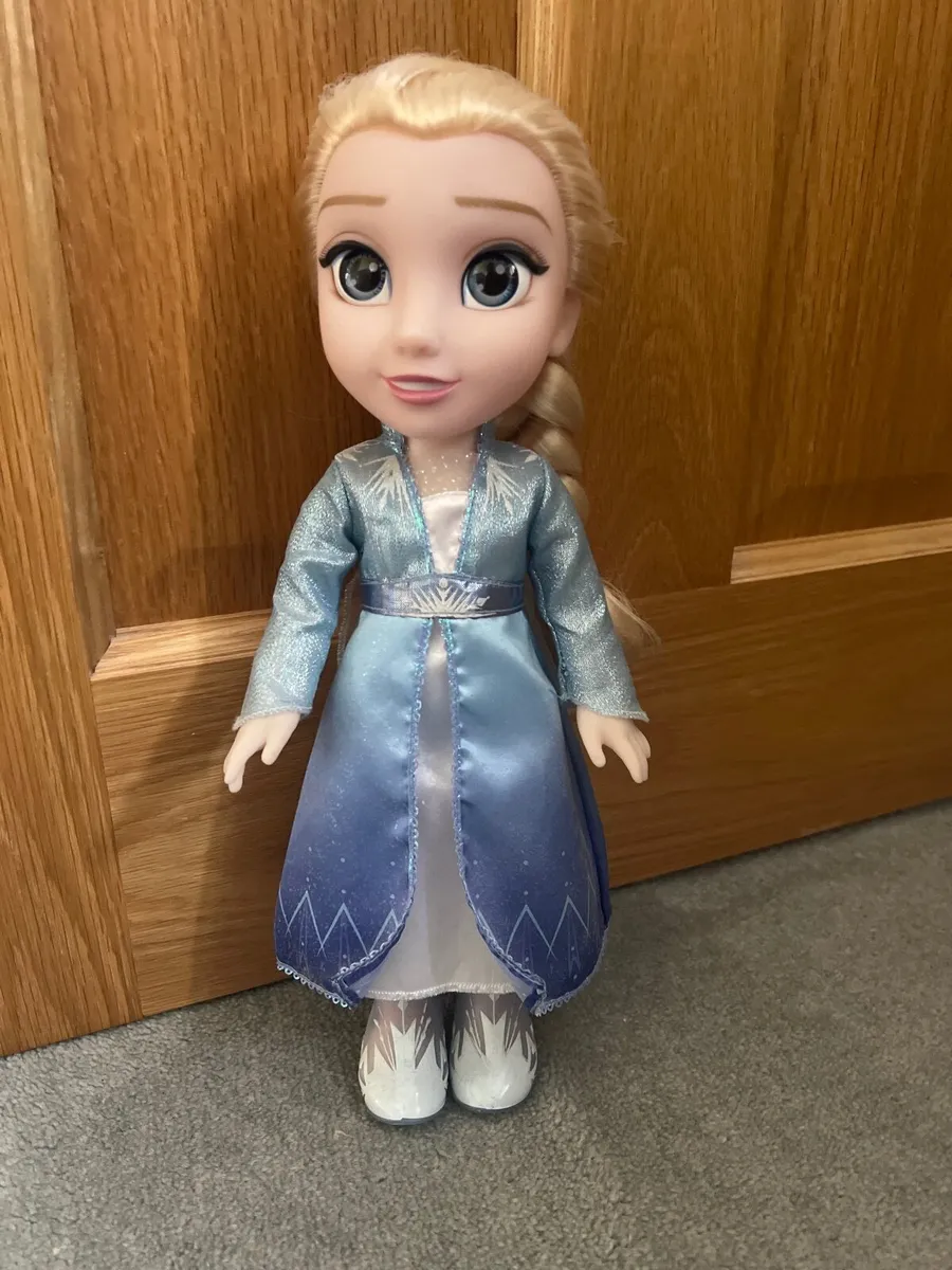 Elsa doll for sale in Co. Dublin for €10 on DoneDeal