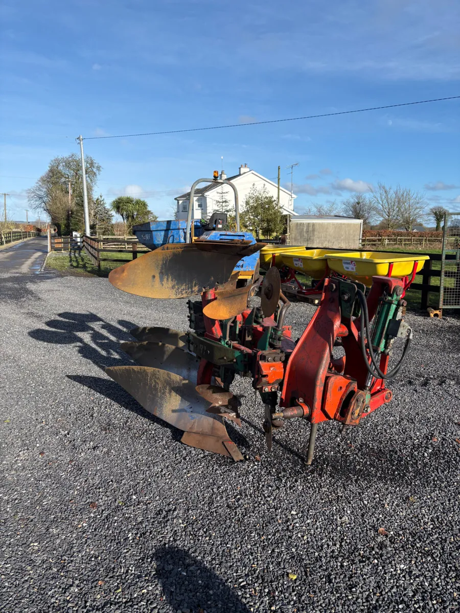 Kverneland Reversible plough for sale in Co. Longford for €5,250 on ...