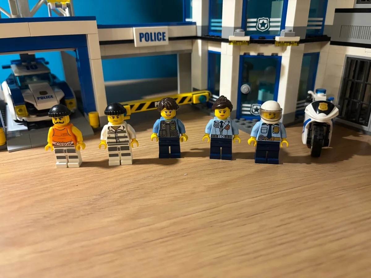 Lego for sale in Co. Louth for €70 on DoneDeal