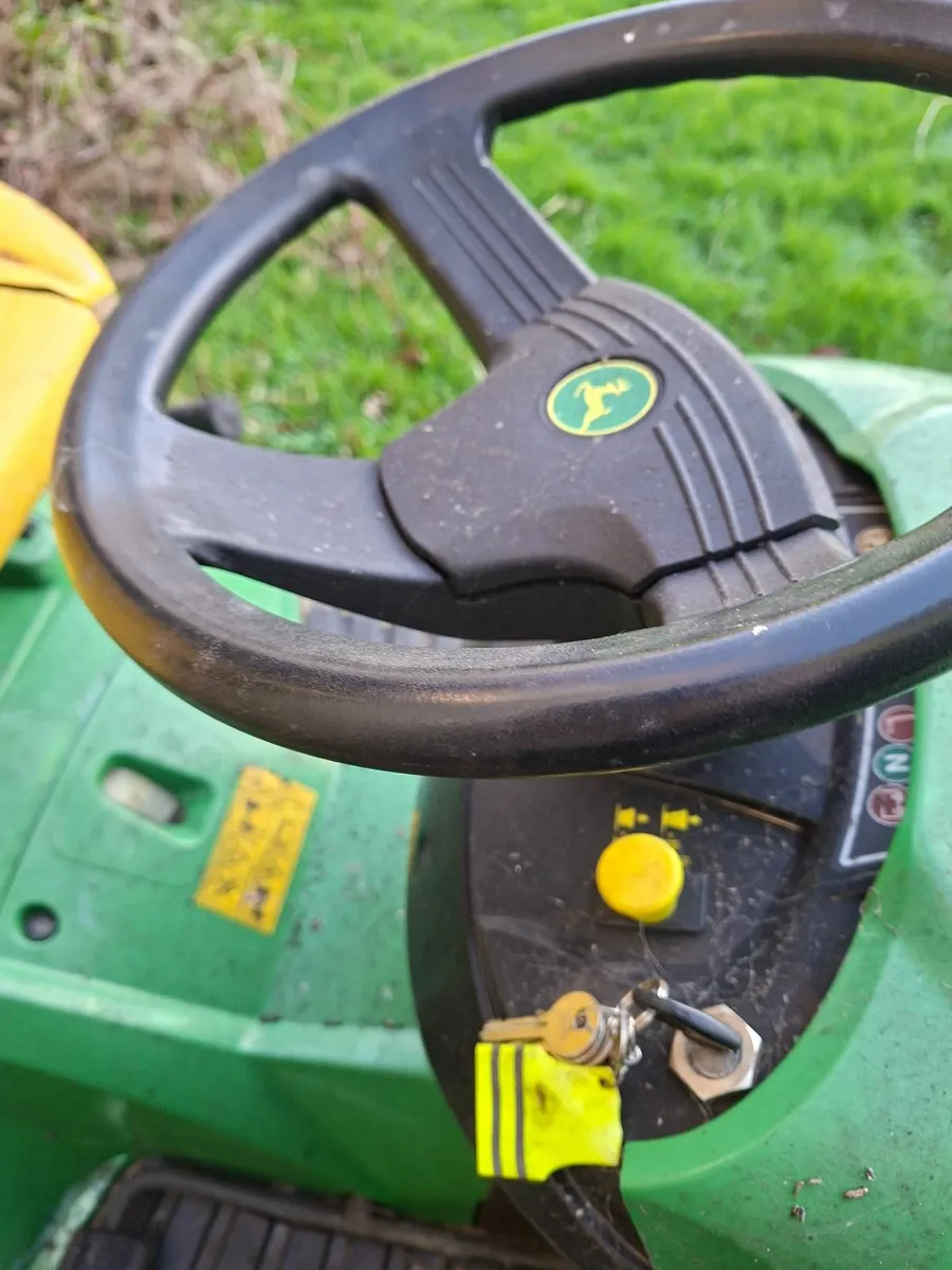 John Deere Ride on Lawnmower for sale in Co. Mayo for €350 on DoneDeal