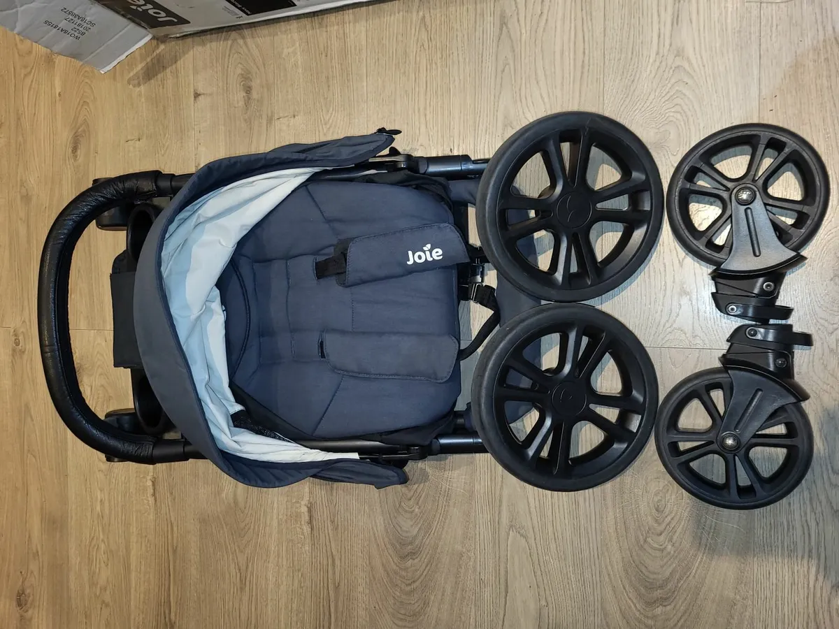 Baby pram for sale in Co. Dublin for €110 on DoneDeal