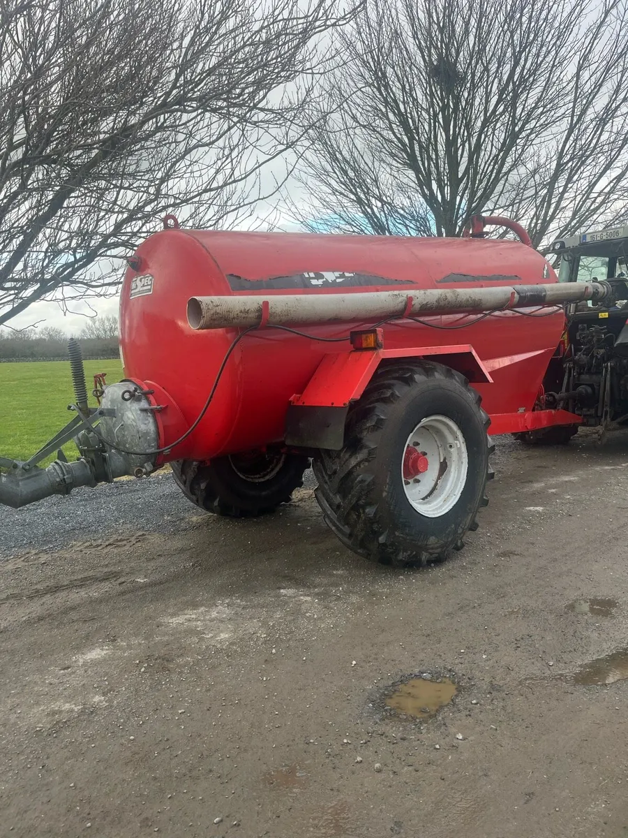 1600 Hi Spec tank for sale in Co. Galway for €6,500 on DoneDeal