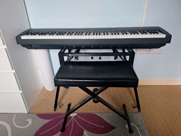 p | 3 Keyboards & Pianos Ads For Sale in Ireland | DoneDeal