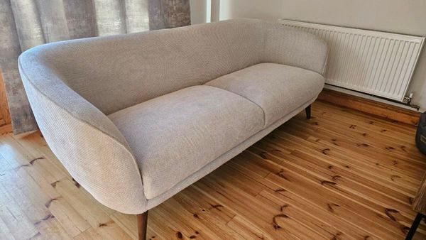 live music contract for sale | 450 Furniture & Interiors Ads For Sale ...