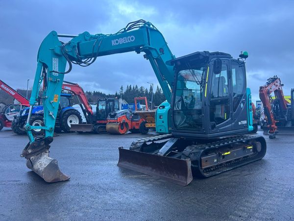 hydraulic pump and Pilot Valve of hyundai excavator | 15 All Sections ...